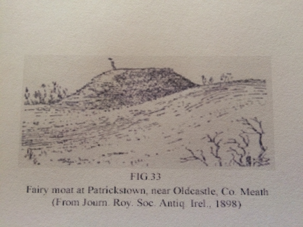 Fairy mound – #FolkloreThursday